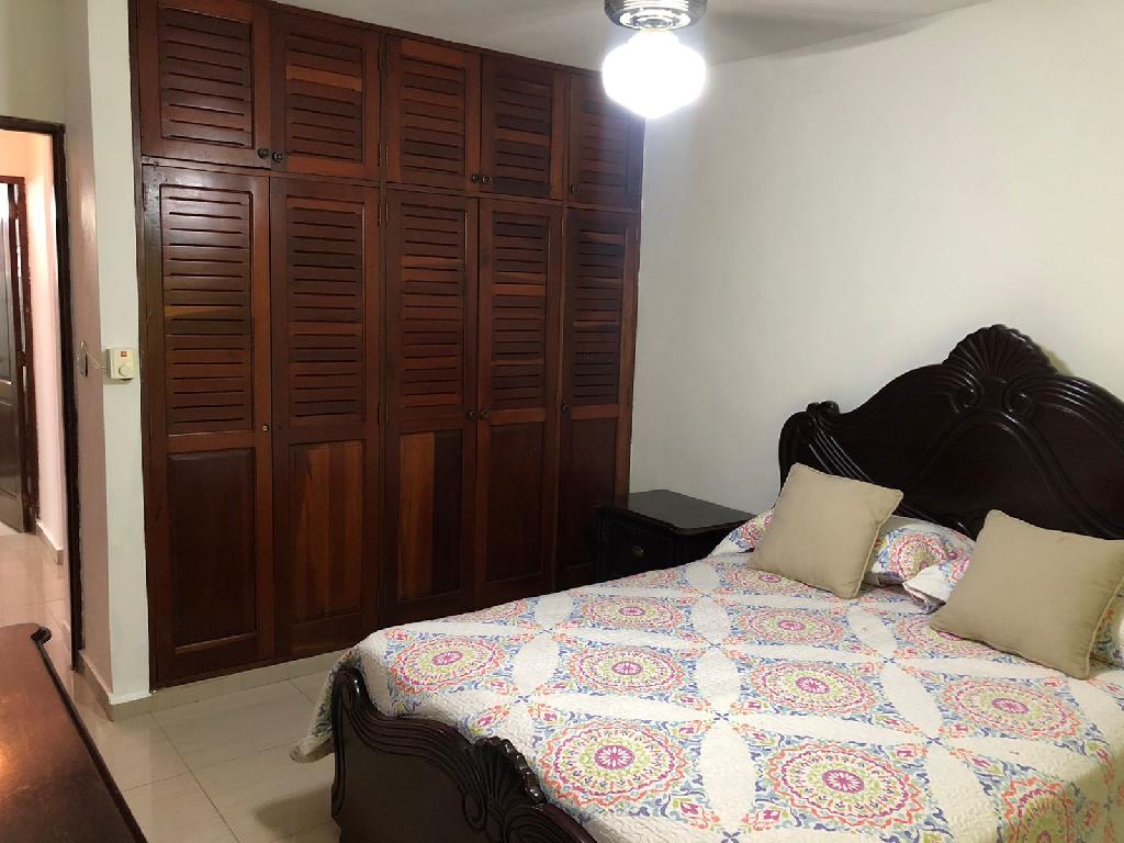 Alquilo fino y totalmente amueblado Clásico remodelado. | La Pulga Virtual